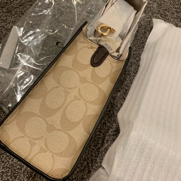 Coach | Bags | Coach Nwt Mini Cally Crossbody Bag In Colorblock ...